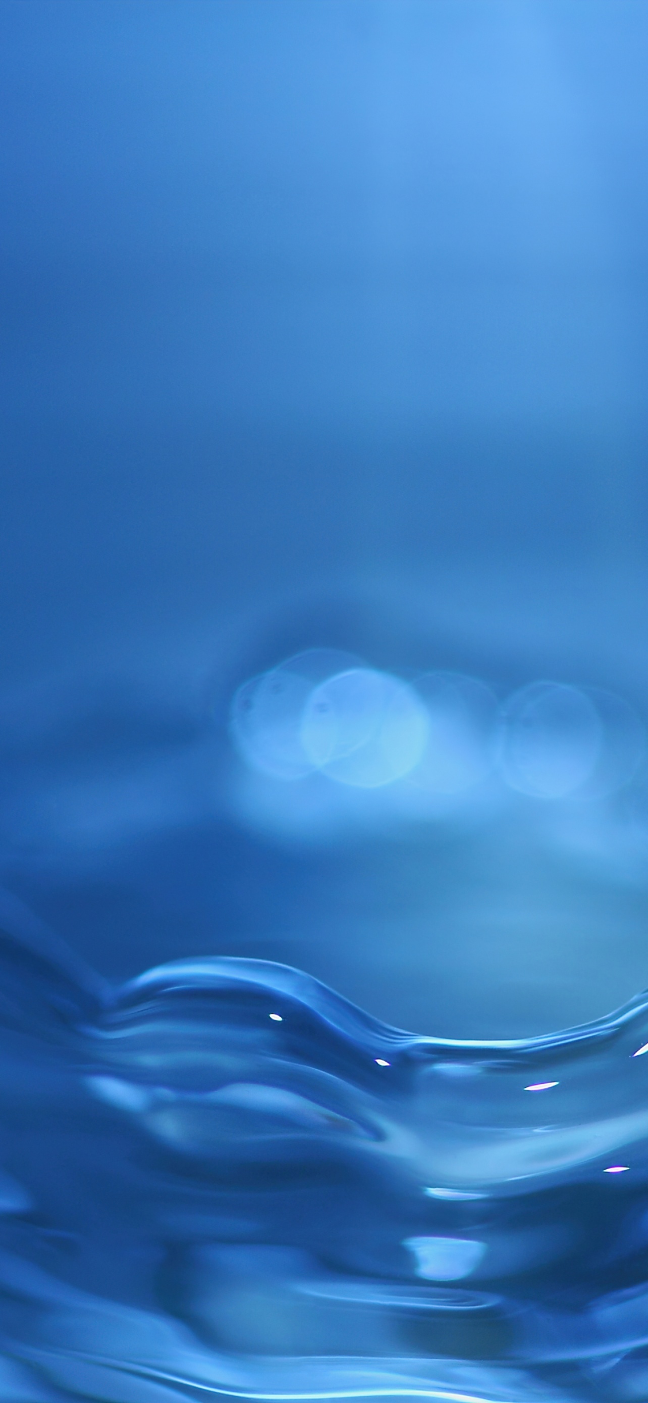 Splash Water 3D Render Blue Background — Download Free iPhone Wallpapers